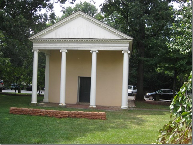 P i g t o w n * D e s i g n: Tiny Temples in My Town